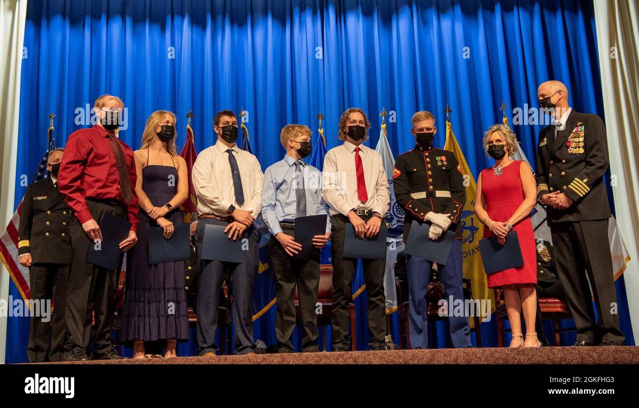 CAPT Gerard "Jay" Woelkers, wife Tracy and their six children Stock ...