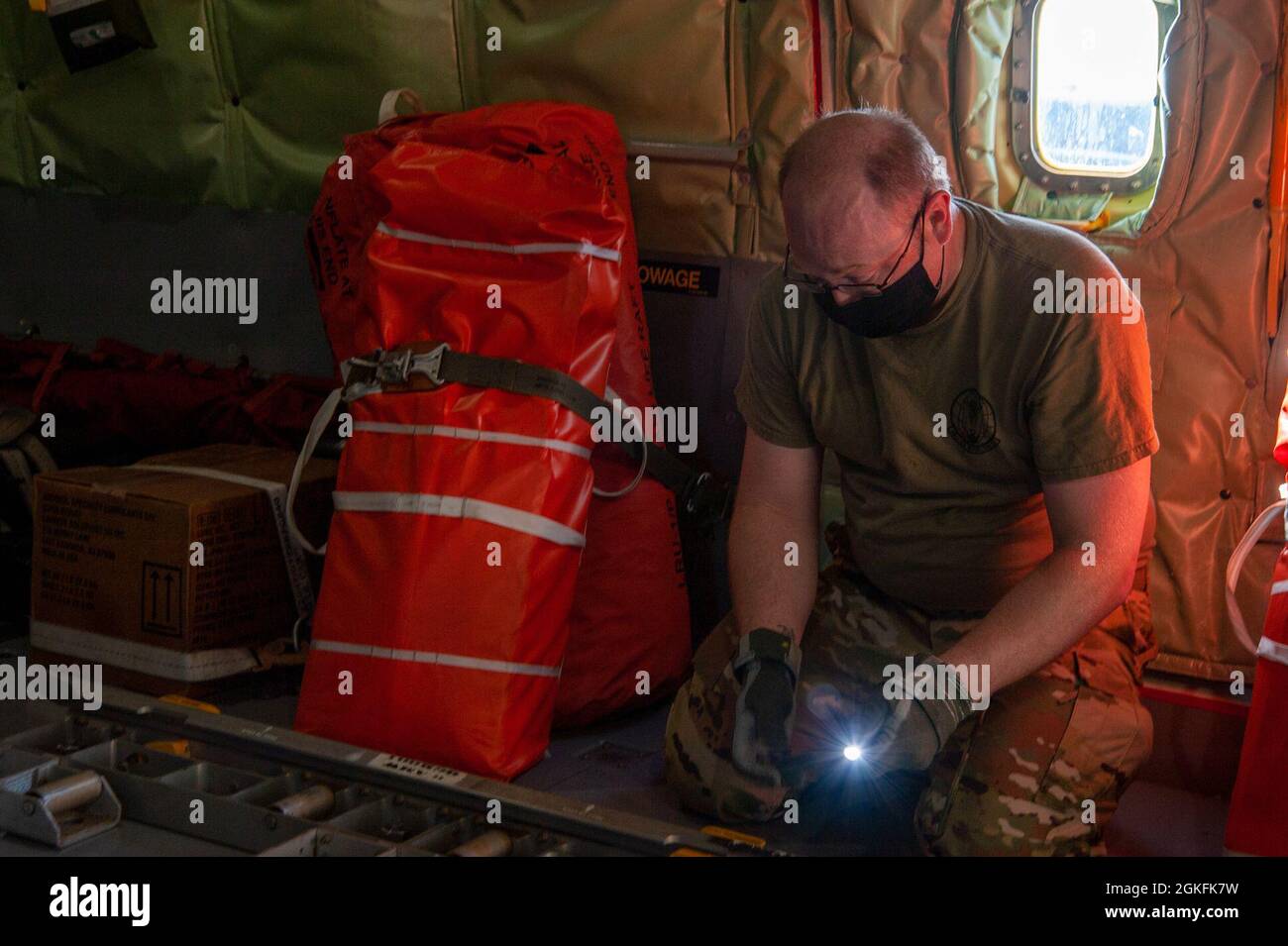 U.S. Air Force Tech. Sgt. Kris Schools, a 50th Air Refueling Squadron ...