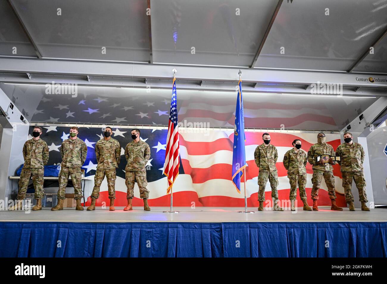 Load crews from the 96th Aircraft Maintenance Unit and the 20th ...