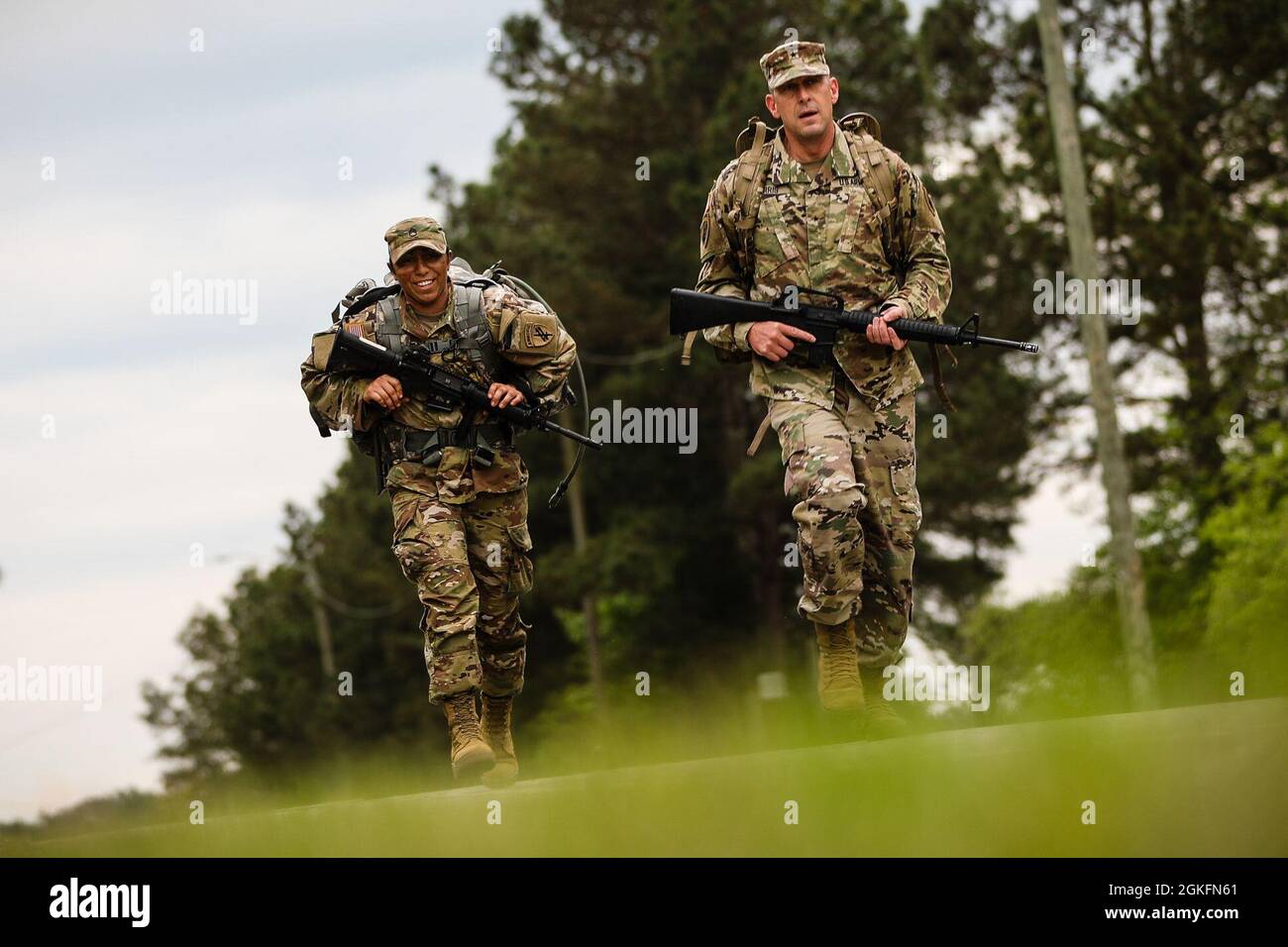 U.S. Army Reserve Brig. Gen. Jeffery Farris, right, the commanding ...