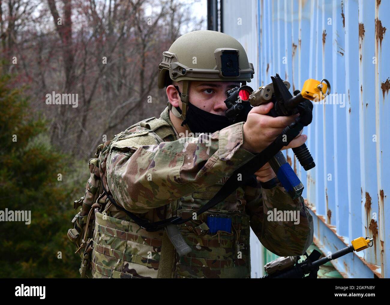 Airmen with the 105th Base Defense squadron conduct close quarters ...