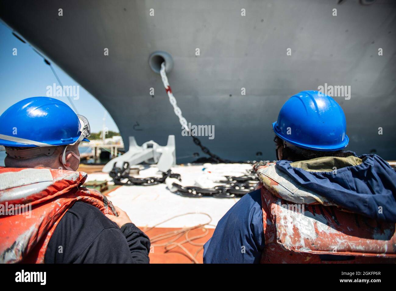 Anchor well hi-res stock photography and images - Alamy