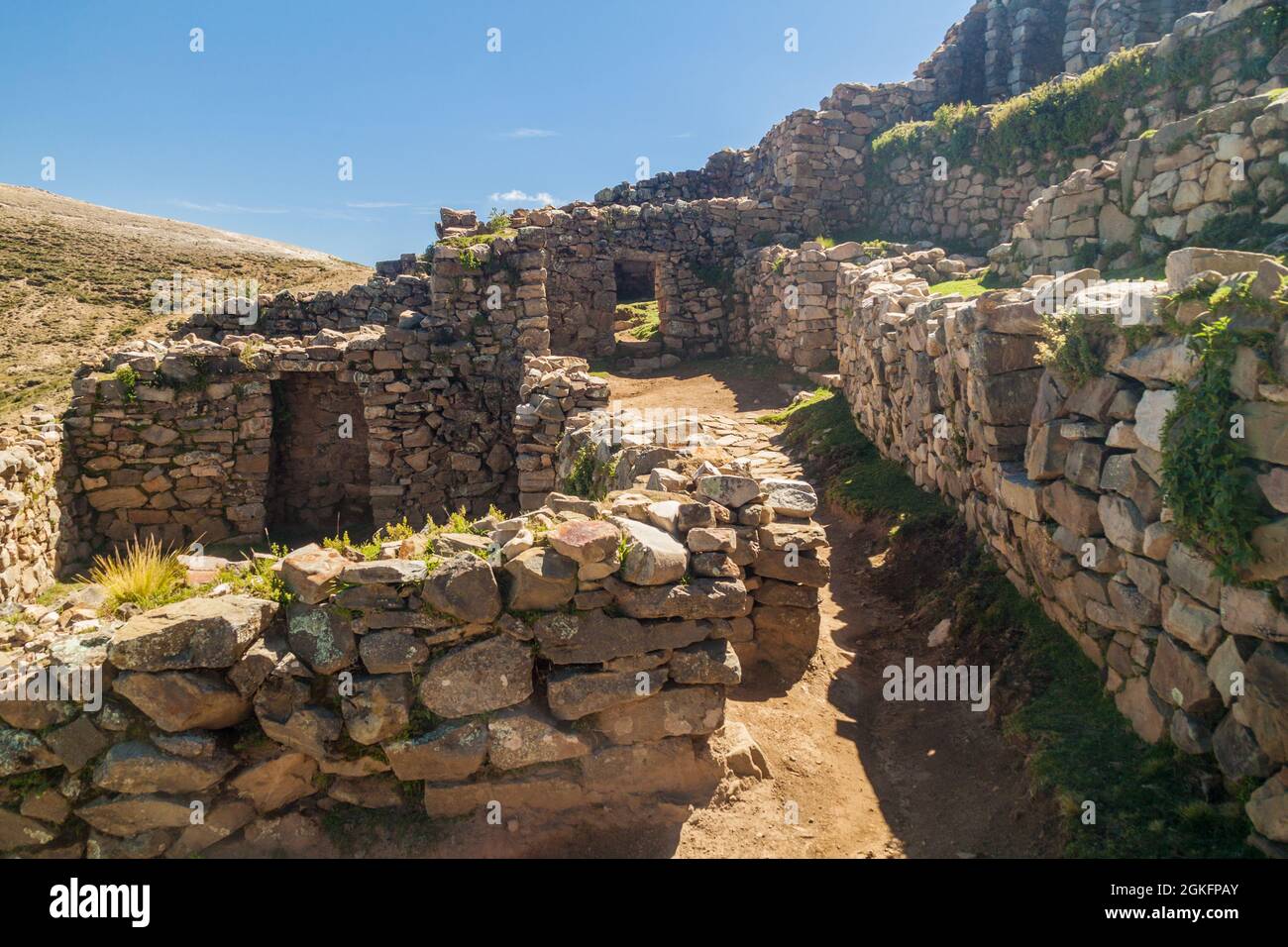 Chincana ruins at Isla del Sol (Island of the Sun) in Titicaca lake ...