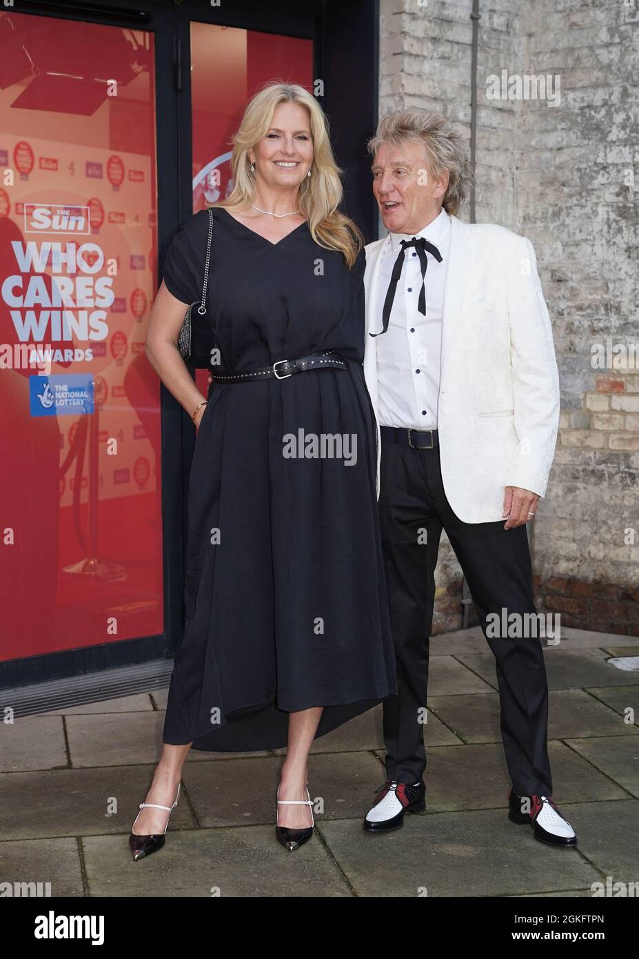 Penny lancaster rod stewart 2021 hi-res stock photography and images ...