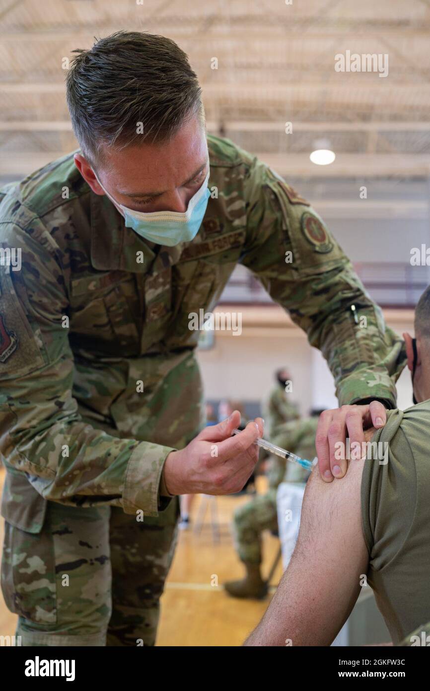 310th space wing hi-res stock photography and images - Alamy