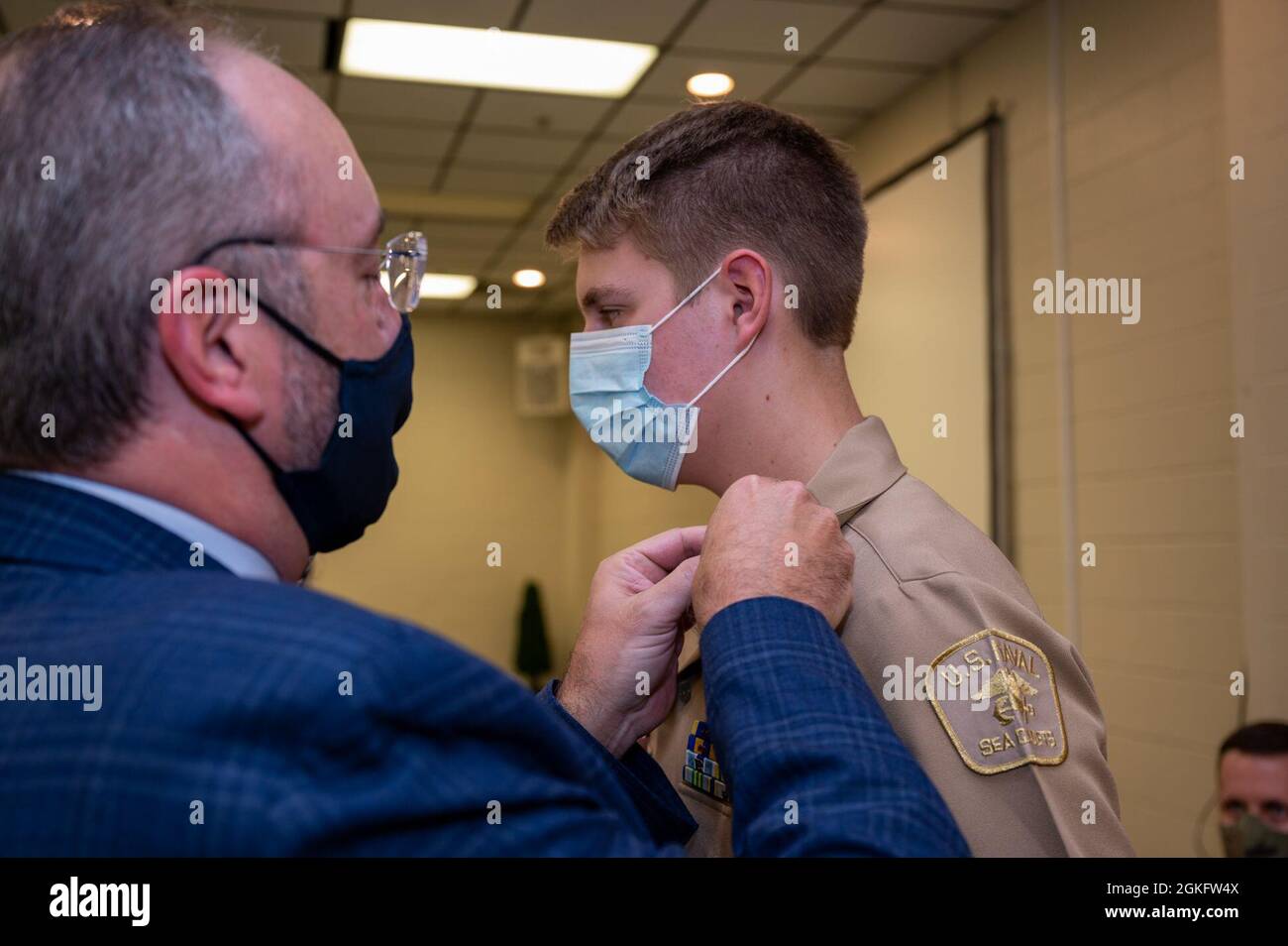 Father of aiden hi-res stock photography and images - Alamy