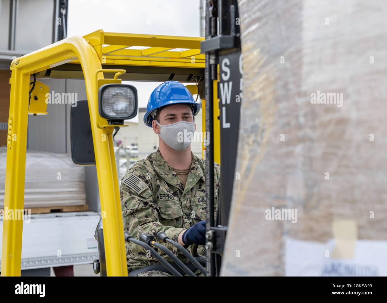 Naval supply systems command fleet logistics center yokosuka hi-res ...