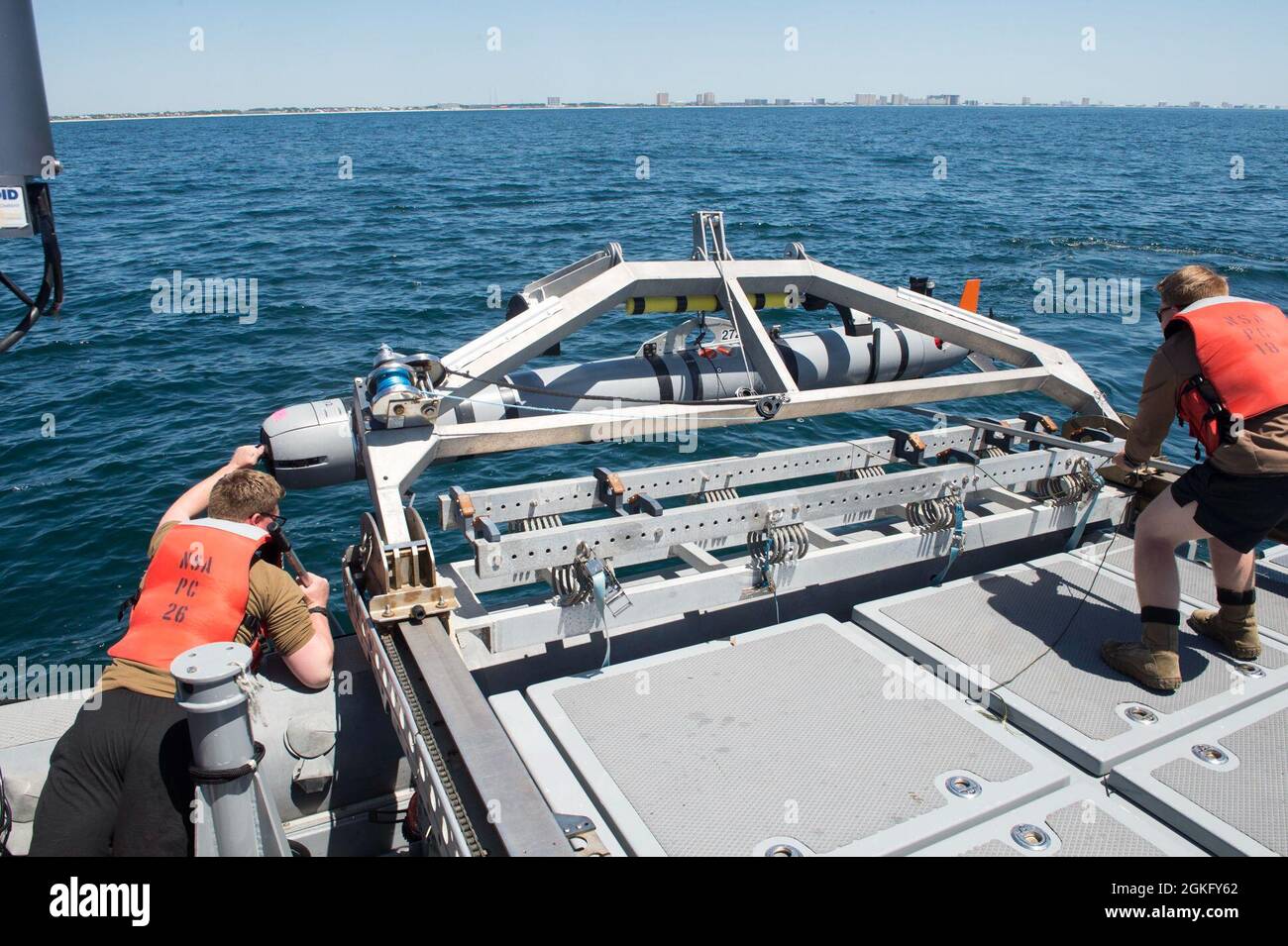 PANAMA CITY, Florida (April 12, 2021) – Sailors assigned to Explosive ...