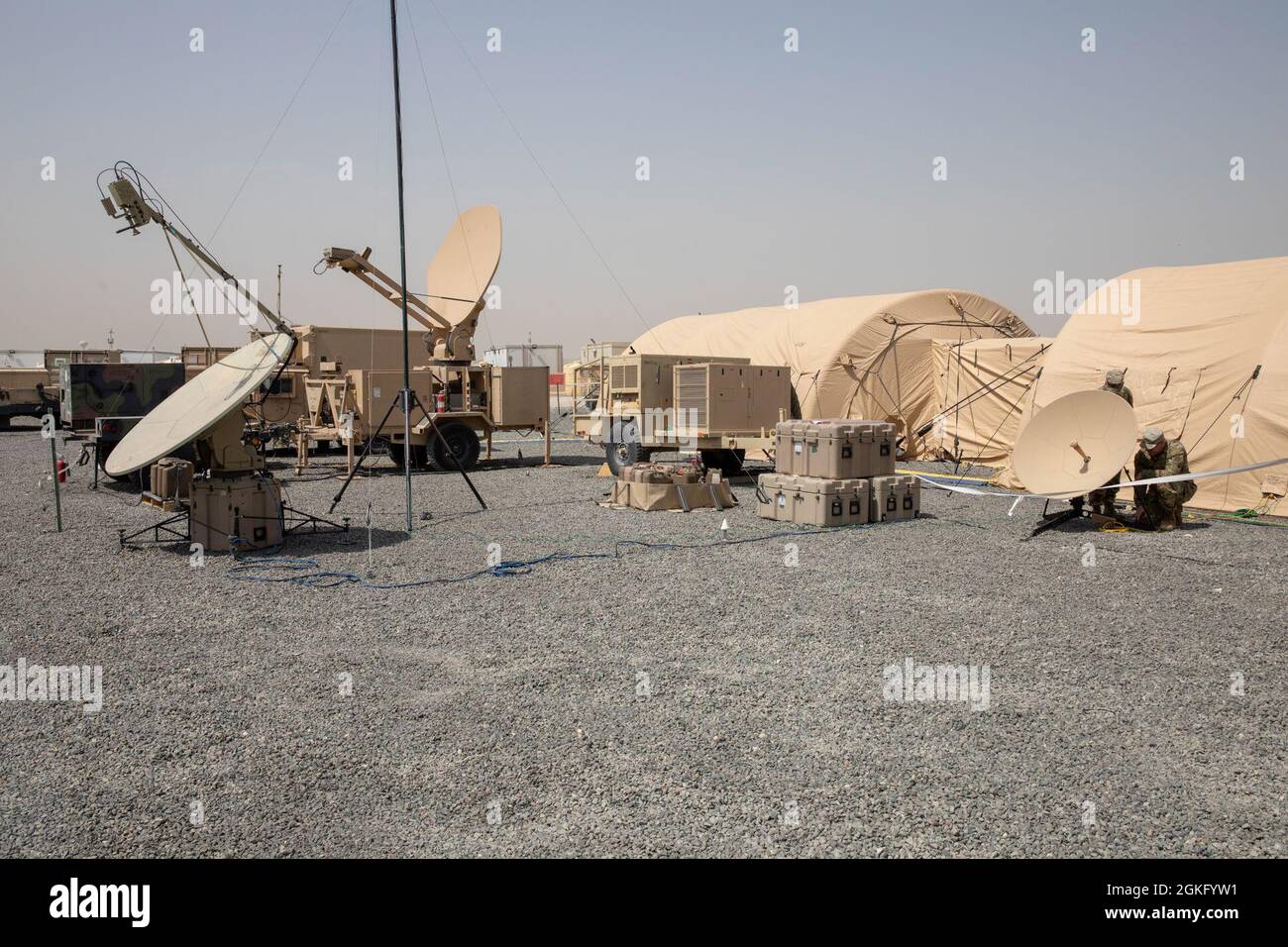 Soldiers with the Information Systems Division for U.S. Army Central G6 ...