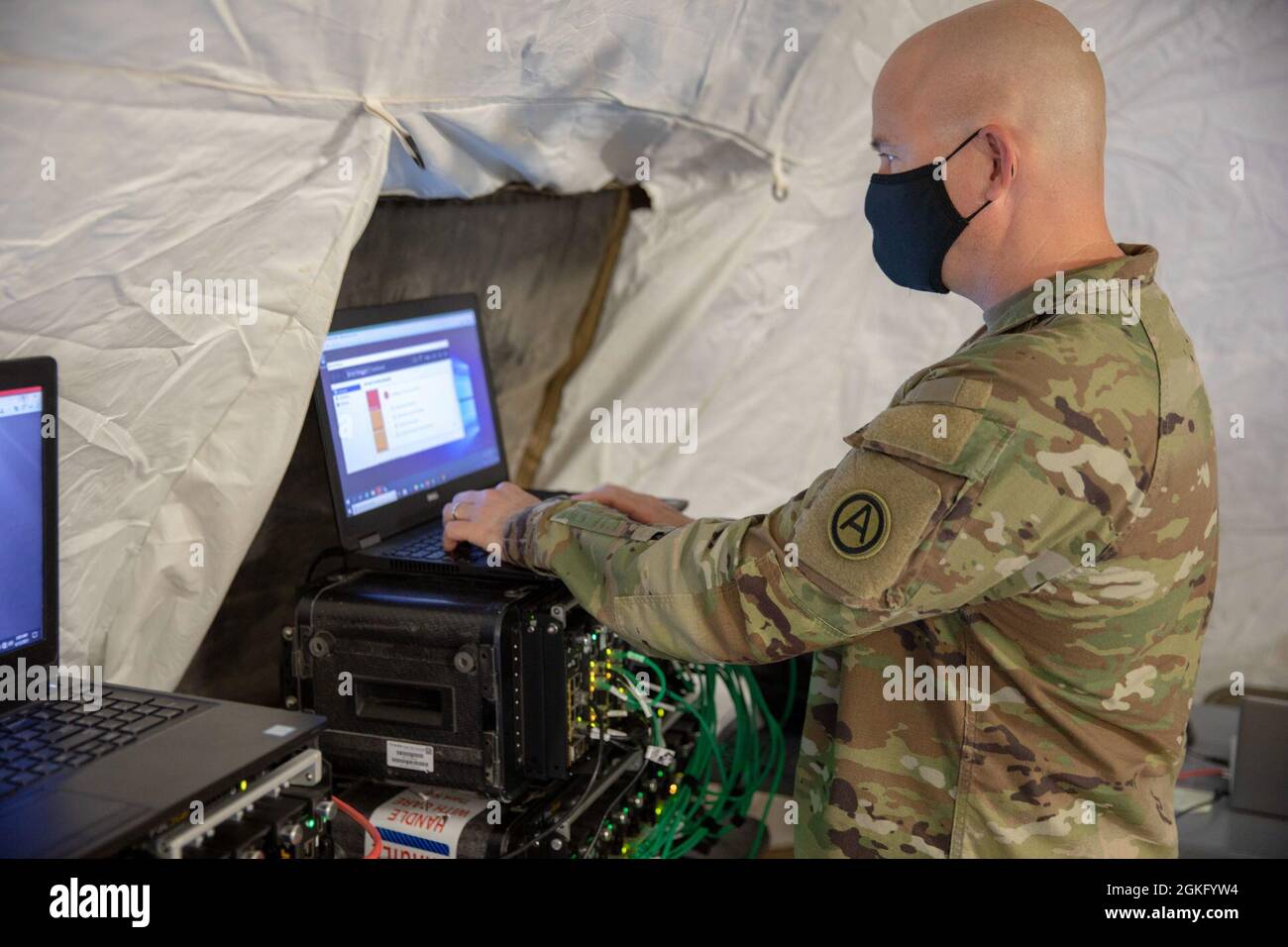 Army Master Sgt. Brian Chapman, Information Systems Division Non ...