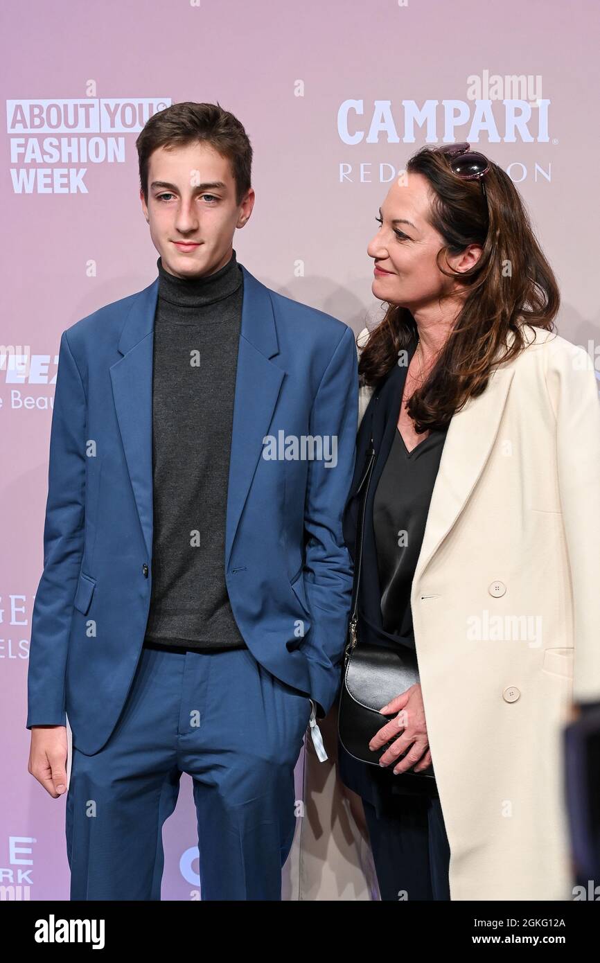 Jacob lee seeliger hi-res stock photography and images - Alamy