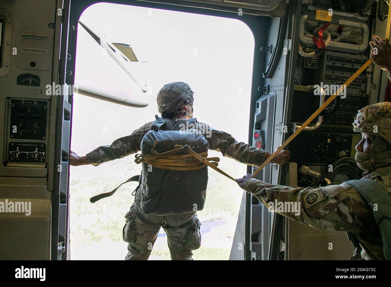 Sgt. Kaitlyn August, Assistant Jumpmaster from the 82nd Airborne ...