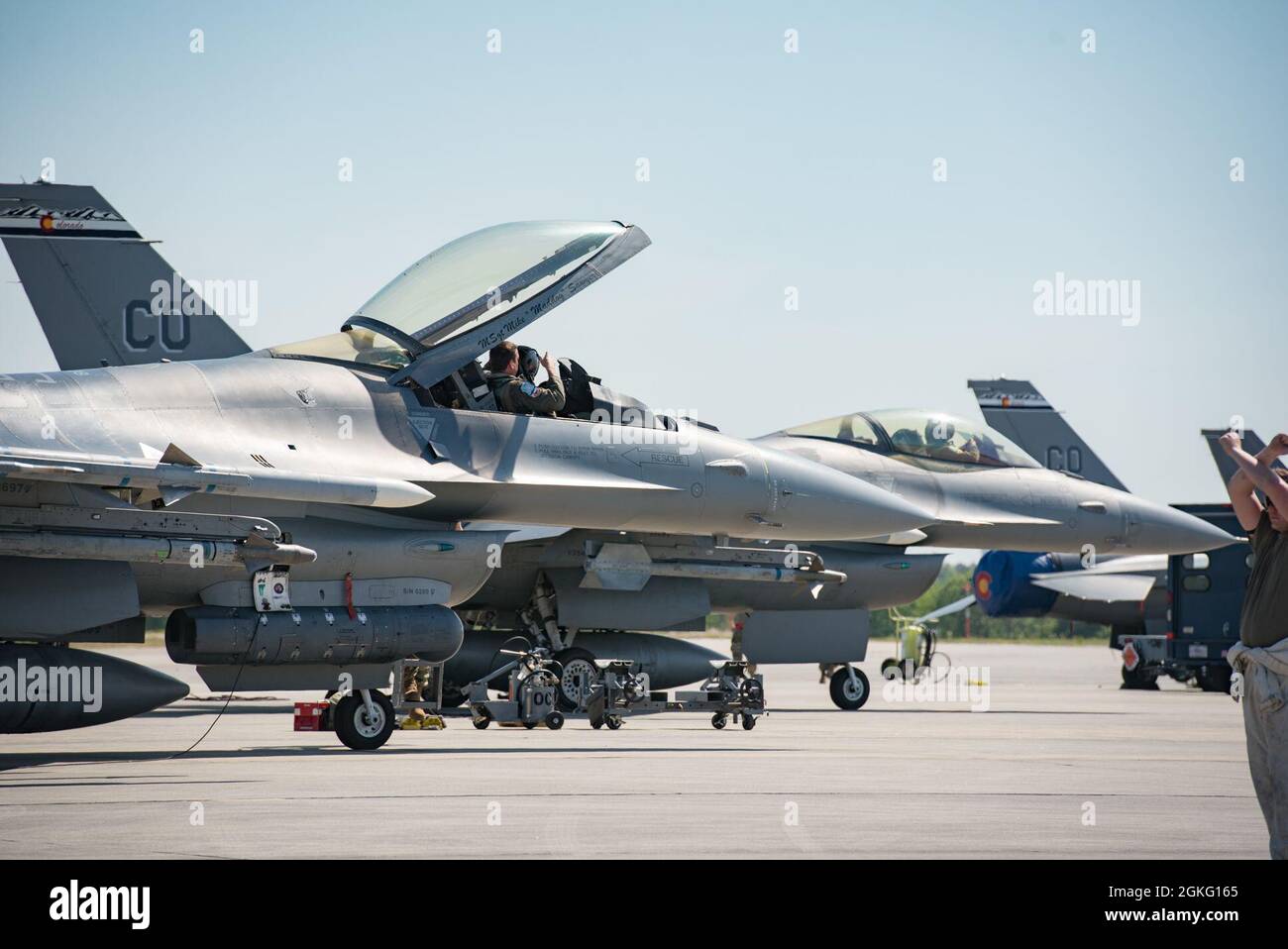 U.S. Air National Guard pilots from the 140th Wing, Colorado Air ...