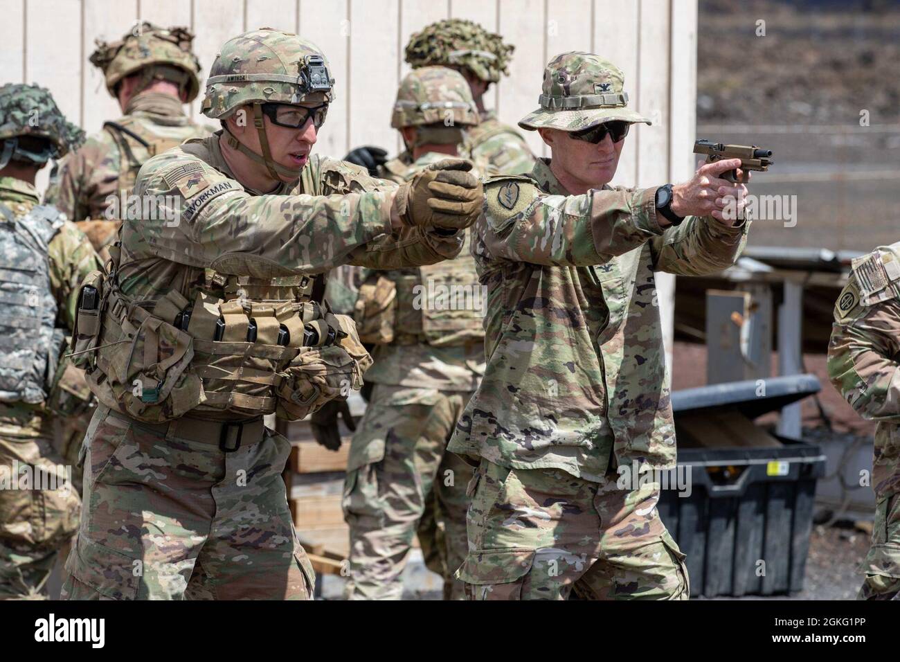 M17 pistol qualification hi-res stock photography and images - Alamy