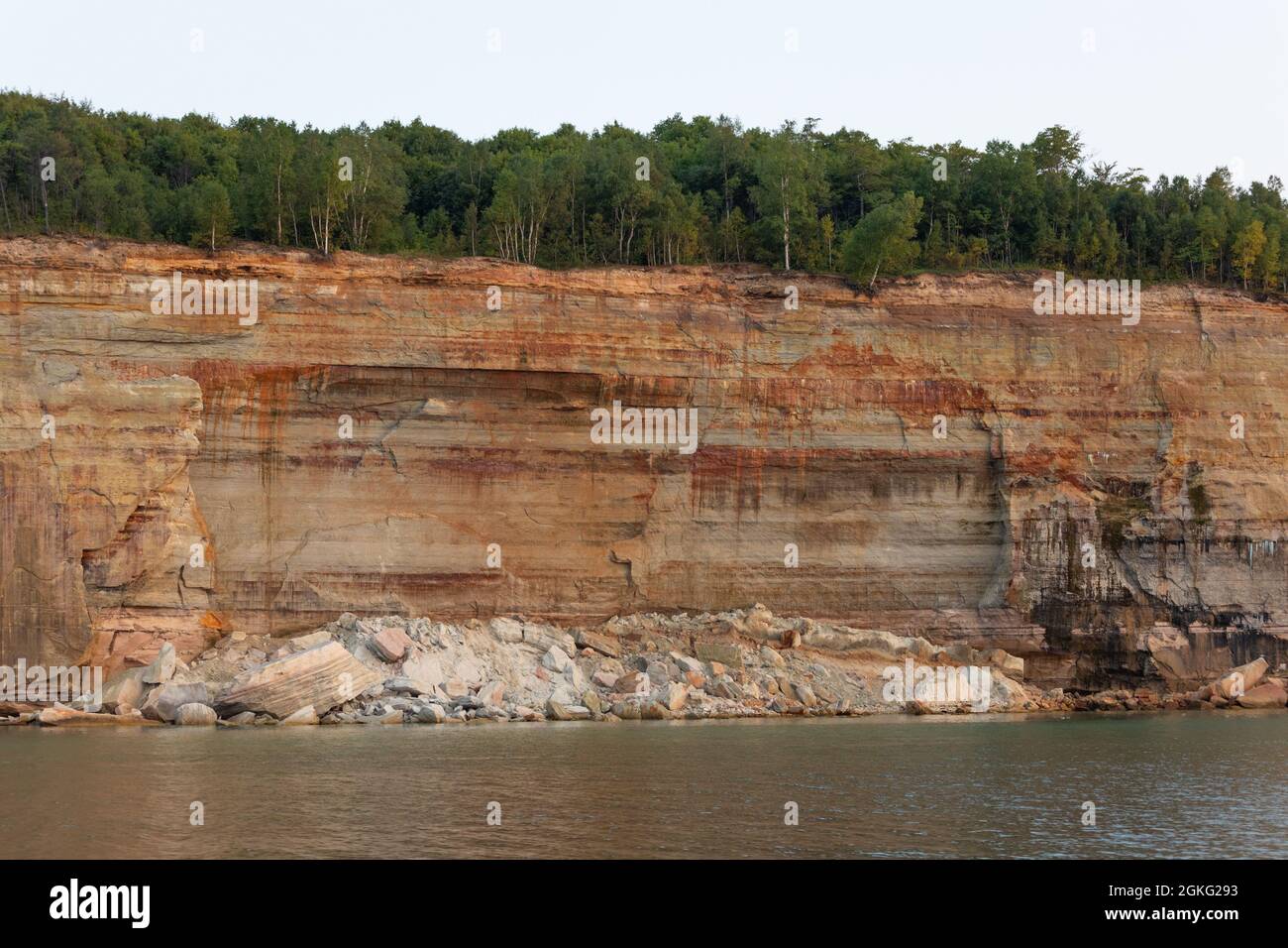 2021 cliff collapse along Pictured Rocks National Lakeshore Stock Photo ...