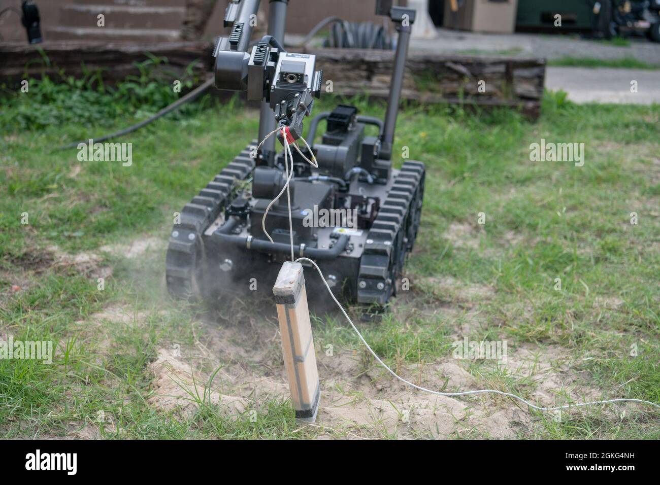 The Man Transportable Robotic Systems, MTSR II, removes a simulated ...
