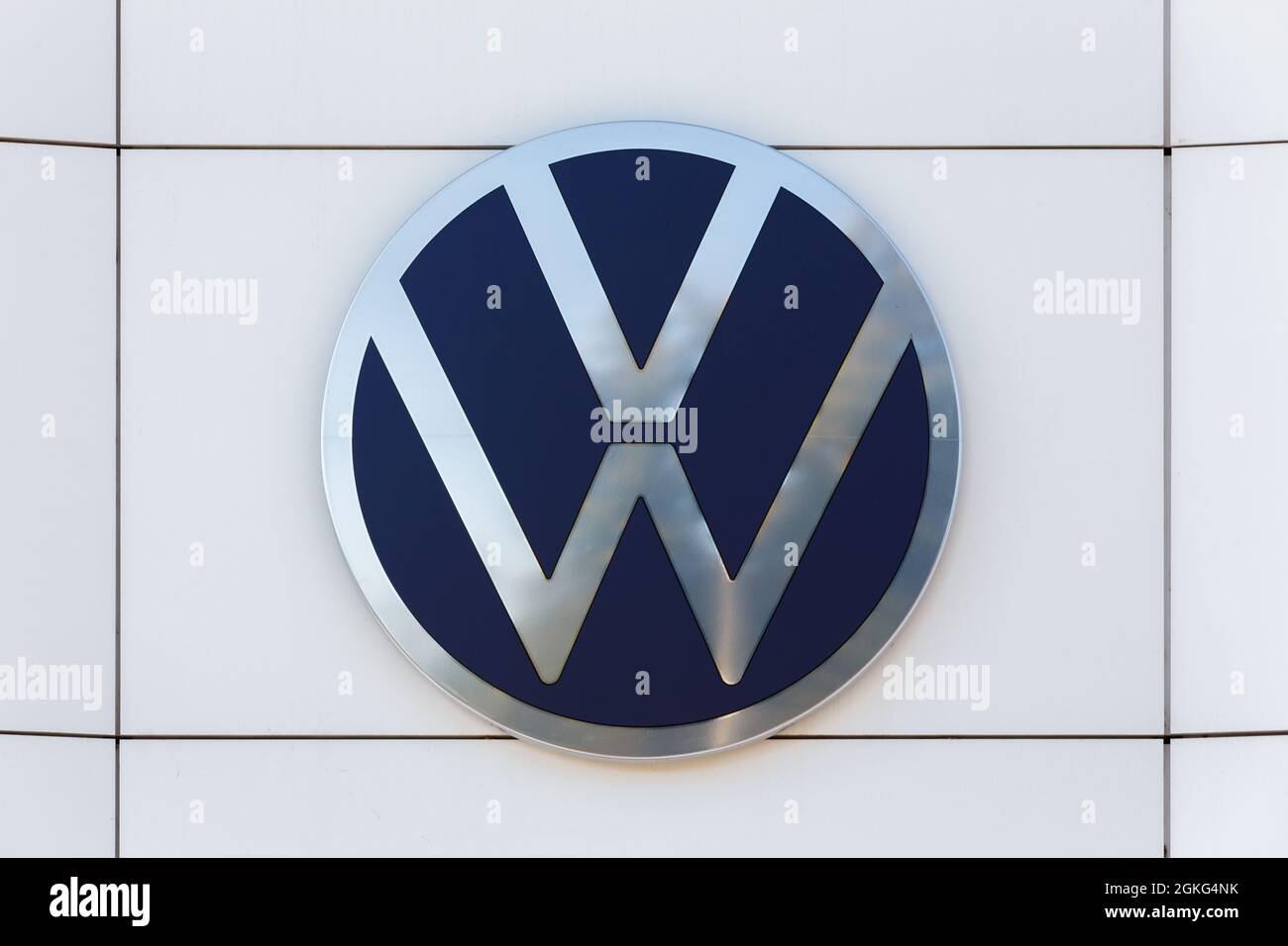 round volkswagen logo on outside white building wall at daylight - Tula ...