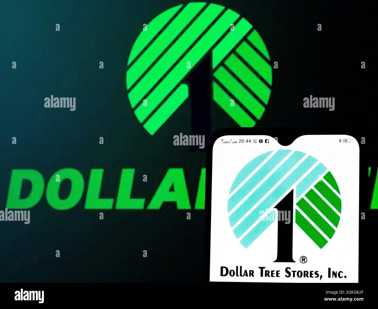 Dollar tree logo hi-res stock photography and images - Alamy