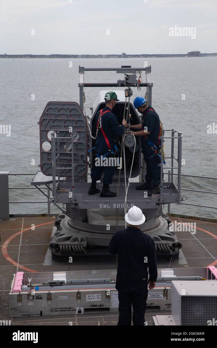 Sailors assigned to USS Gerald R. Ford's (CVN 78) combat systems ...
