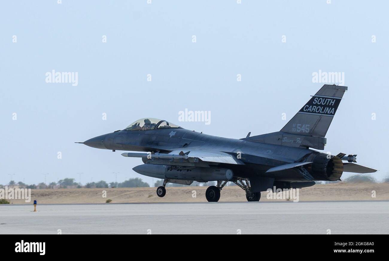 A U.S. Air Force F-16CJ Fighting Falcon from South Carolina Air ...