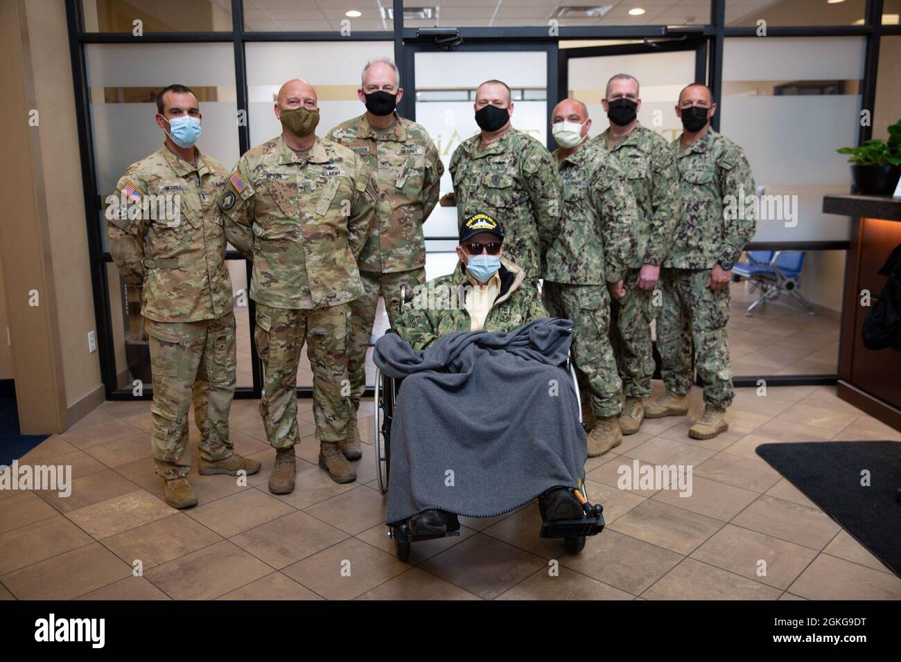 Members of the Utah National Guard and U.S. Navy with Mr. Ken Potts ...