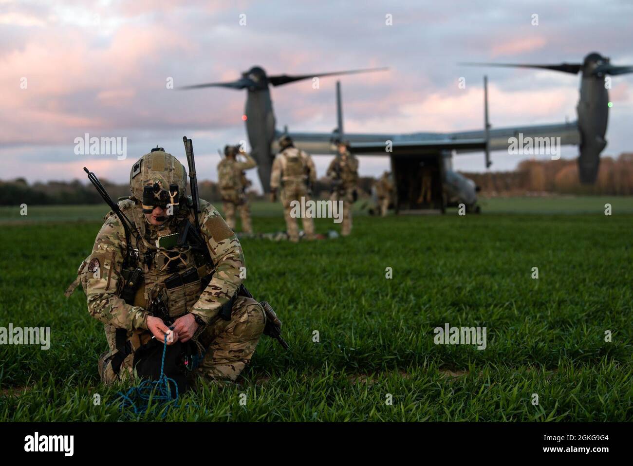 A U.S. Air Force Special Tactics operator assigned to the 321st Special ...