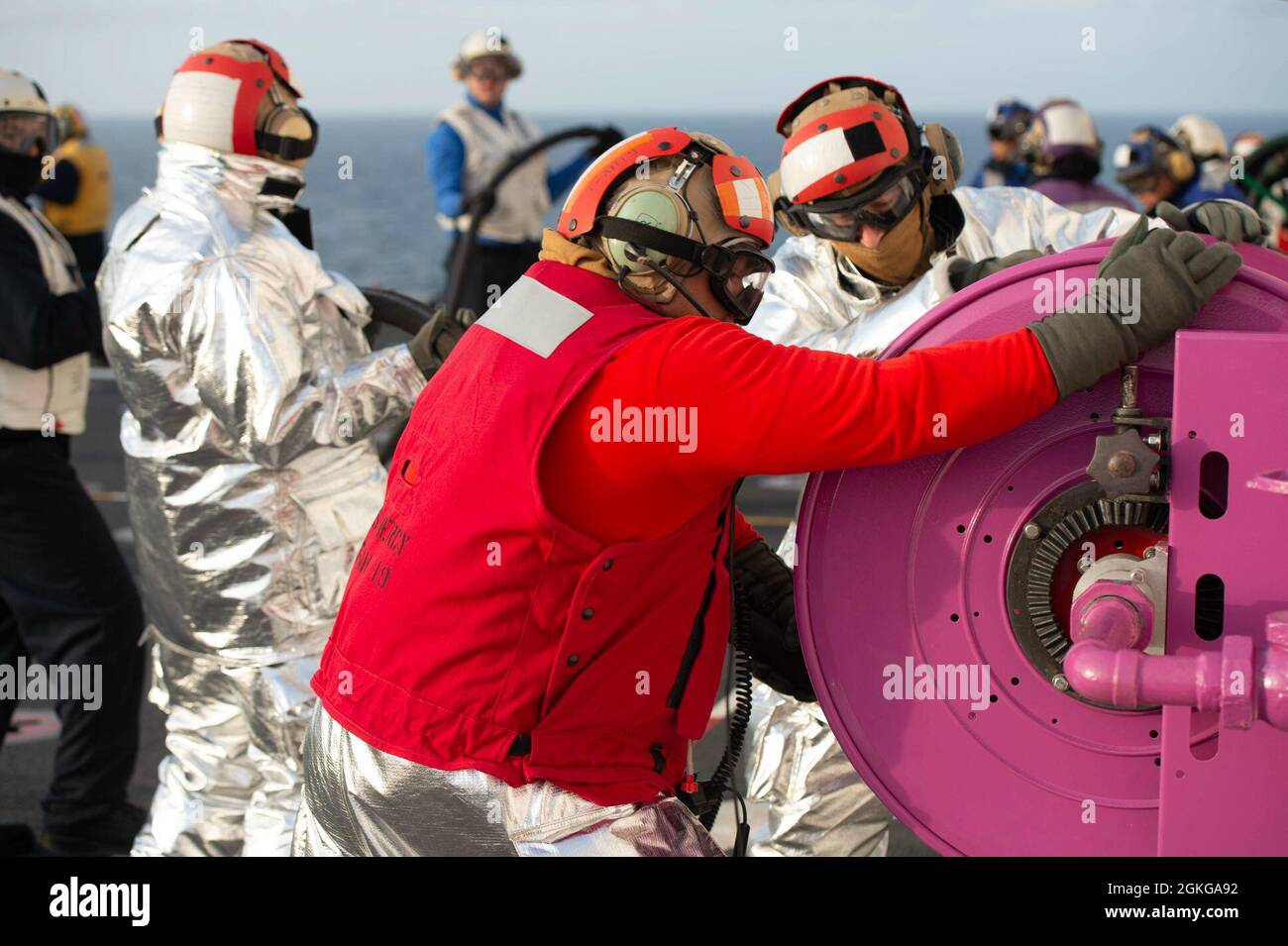 210415-N-LW757-1058 PACIFIC OCEAN (Apr. 15, 2021) Sailors aboard ...