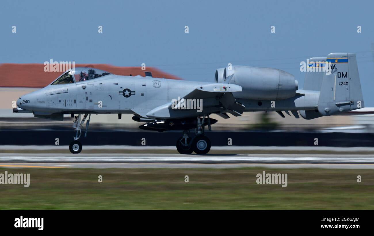 U.S. Air Force Capt. Lindsay Johnson, A-10 Thunderbolt II Demonstration ...