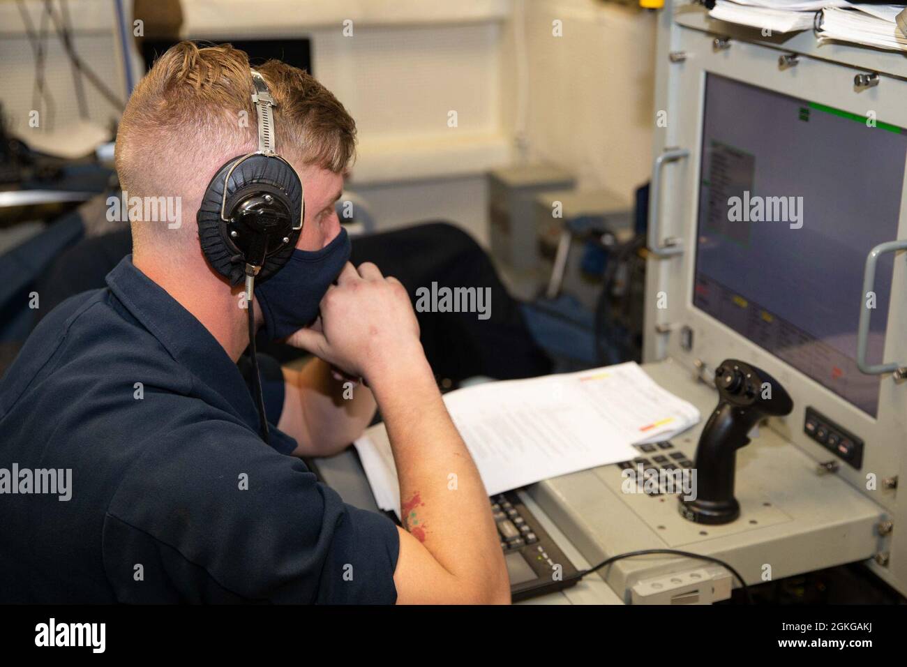 Close in weapon system ciws hi-res stock photography and images - Alamy