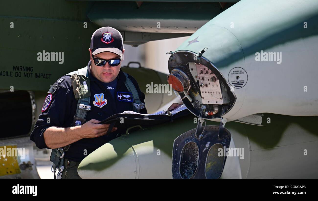 U.S. Air Force Capt. Haden “Gator” Fullam, A-10 Thunderbolt II ...