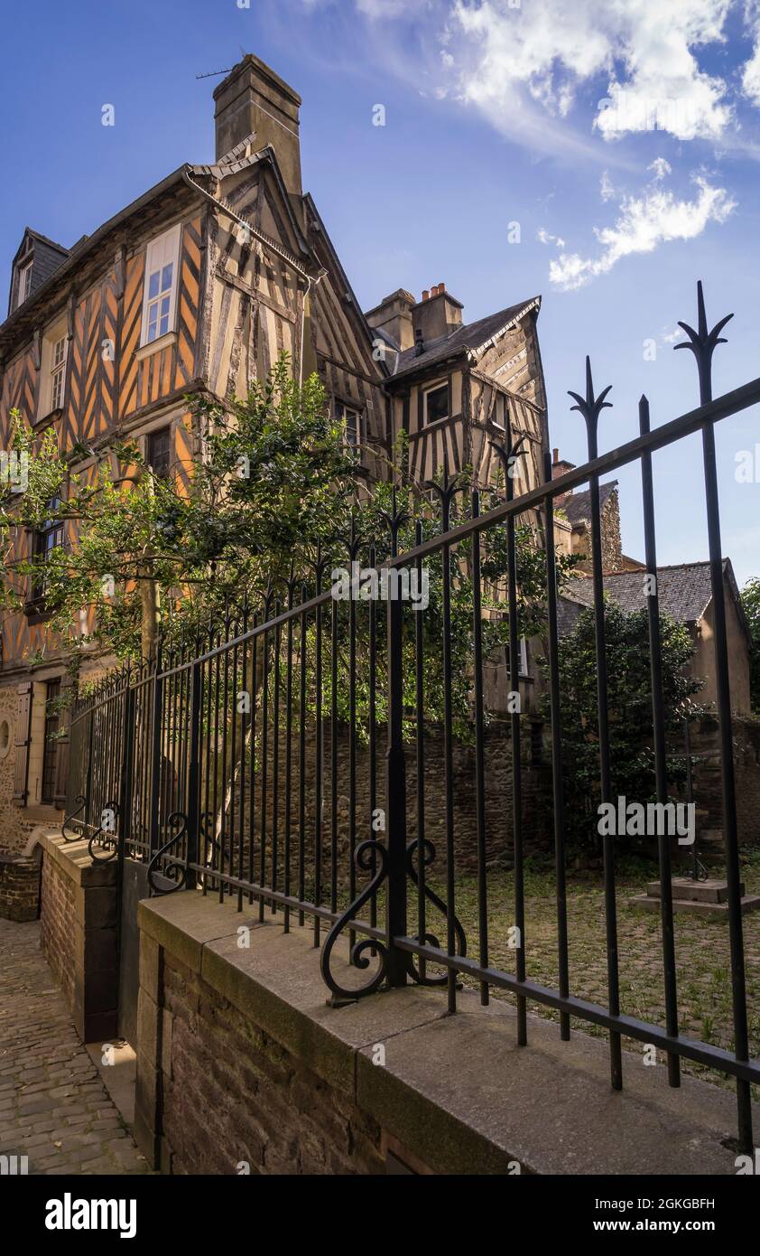 Rennes skyline hi-res stock photography and images - Alamy