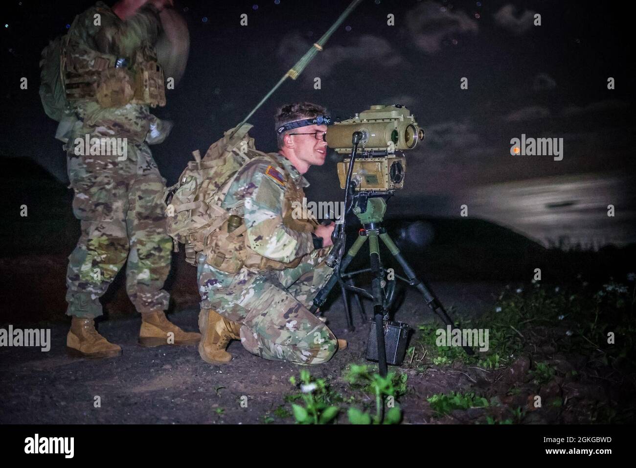 Schofield Barracks, HI — Fire Support team (FiST) from 3-7 Field ...