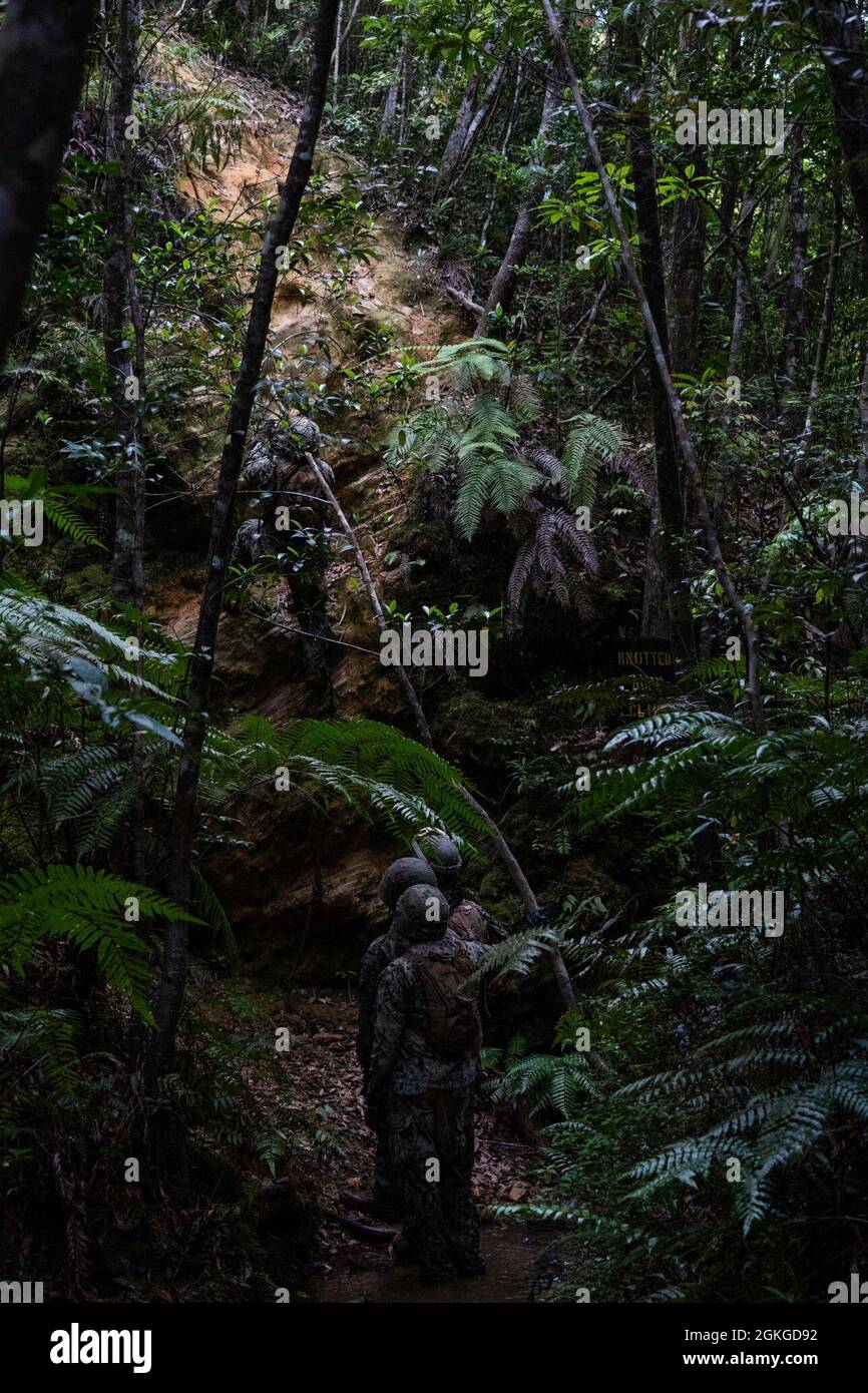 U.S. Marines with 9th Engineer Support Battalion (ESB), 3rd Marine ...