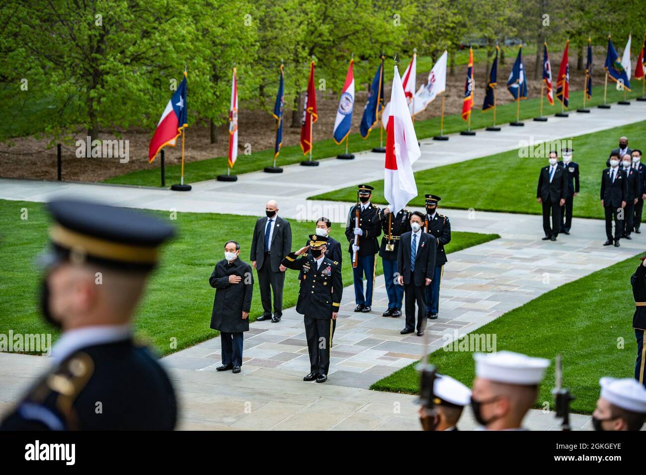 Prime Minister of Japan Yoshihide Suga (left) and U.S. Army Maj. Gen ...