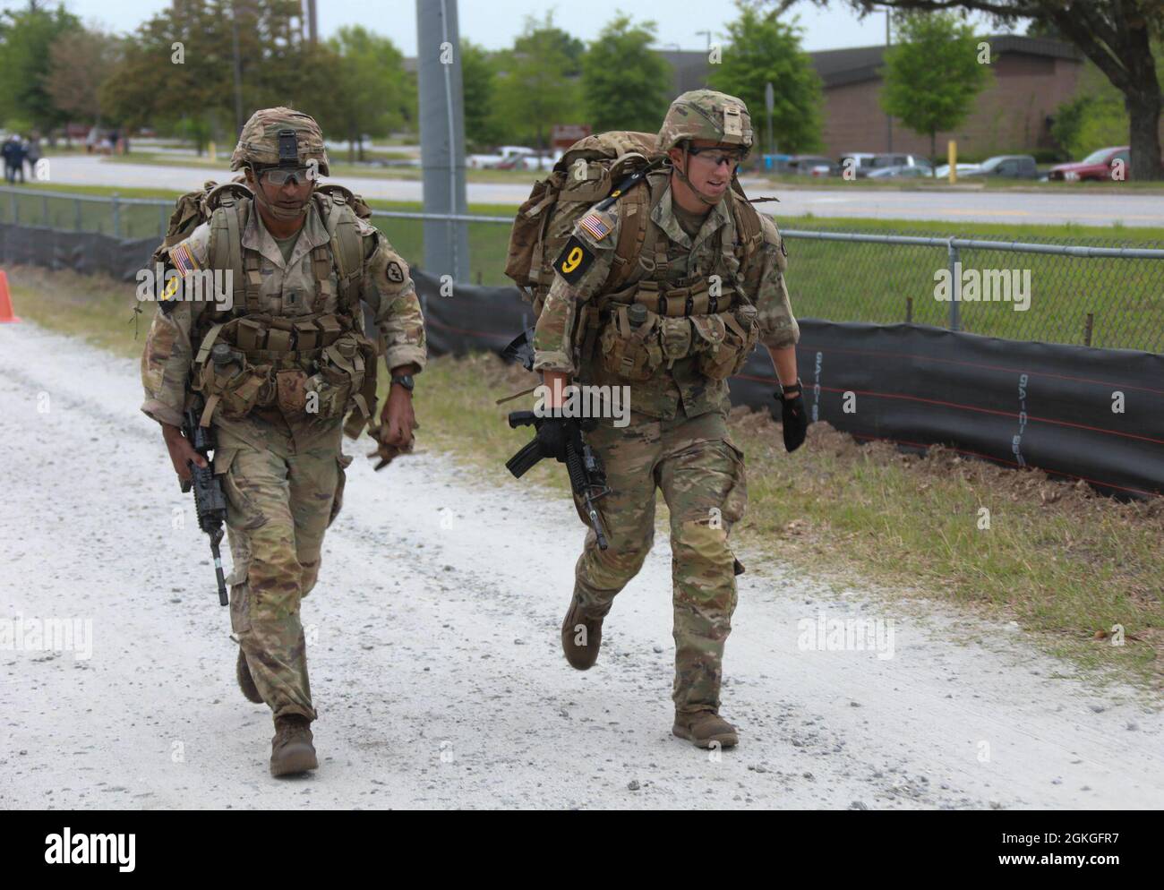 1st. Lt. Aaqib Syed (left), 1st Battalion, 21st Infantry Regiment, 2nd ...