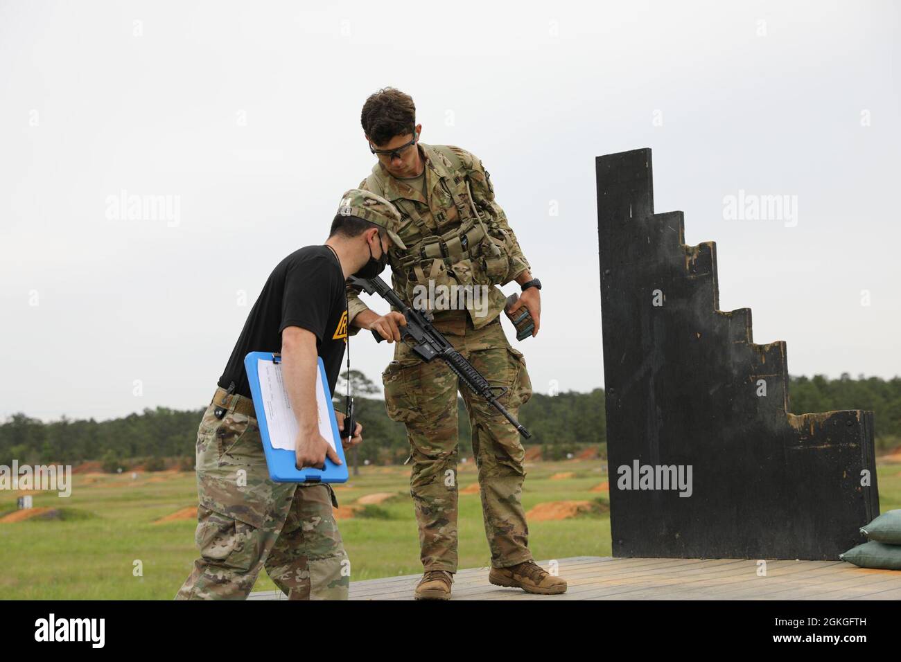 CPT Poag Jacob, assigned to MCoE, competes in the 2021 Best Ranger ...