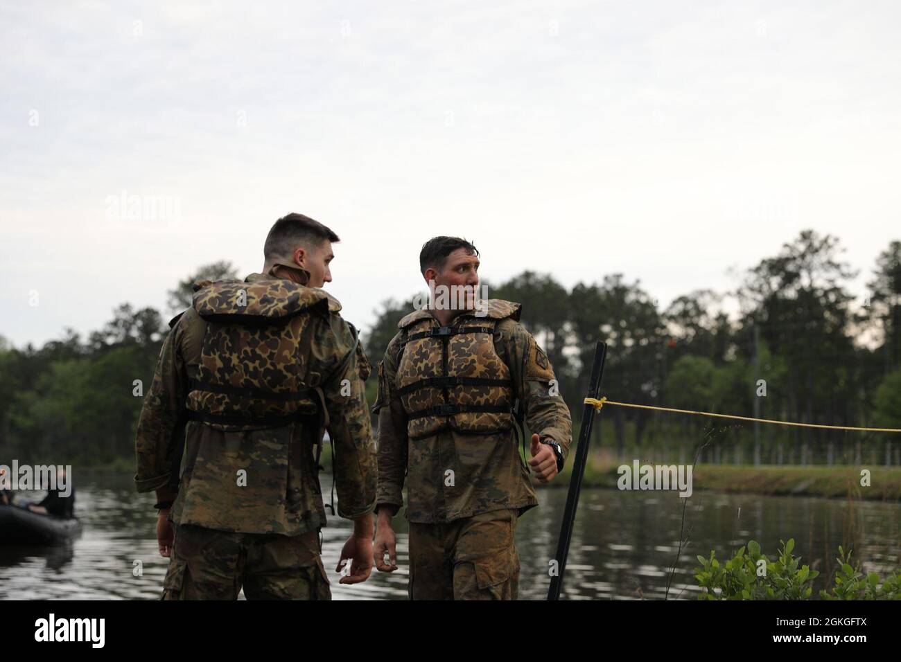 1LT Manhart Cole, assigned to 10th Mountain Division, competes in the ...