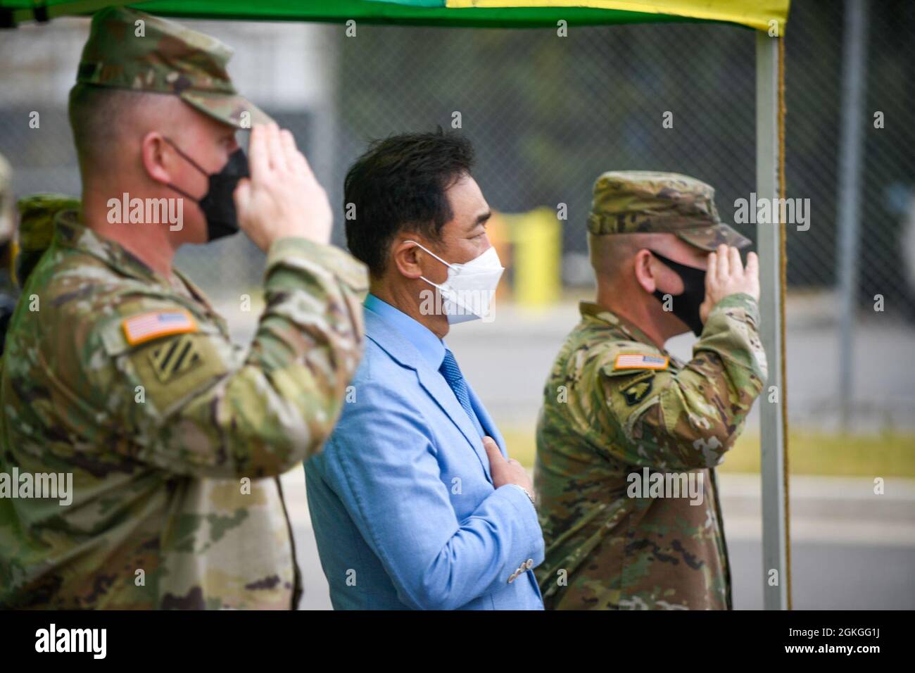 CAMP HUMPHREYS, Republic of Korea - Mr. Jung, Jang Seon, the Mayor of ...