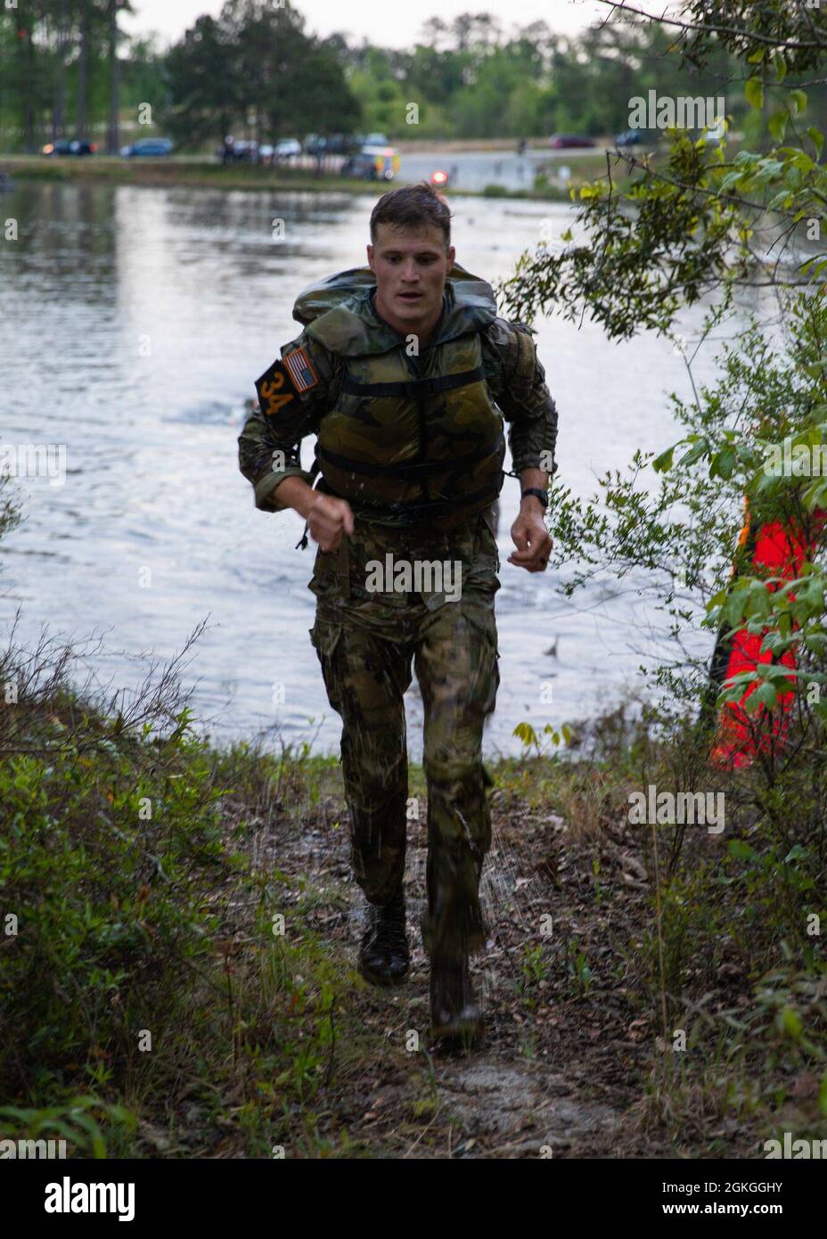 U.S. Army 1Lt. Keys, Alastair, assigned to 75th Ranger Regiment ...