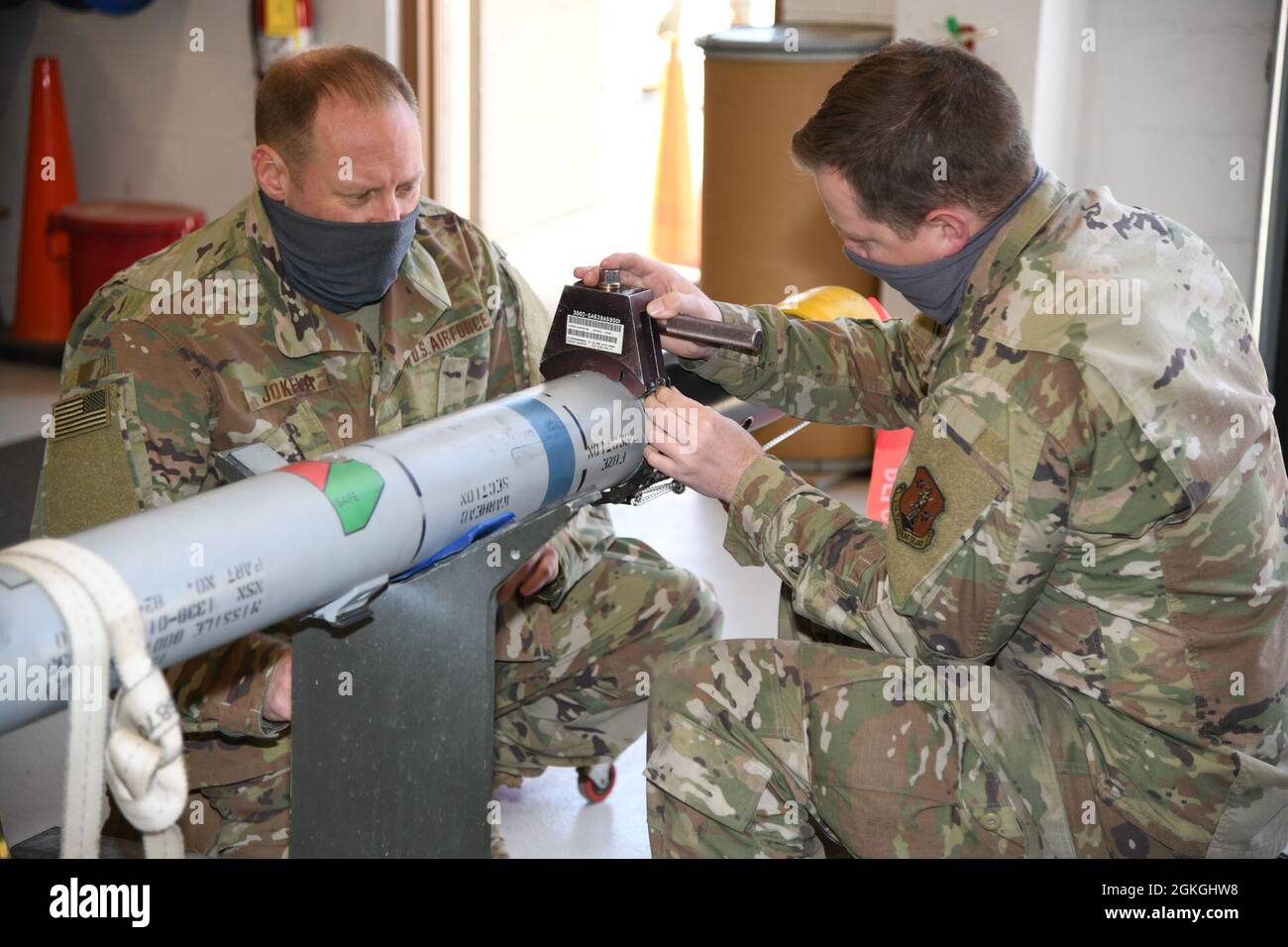 Munitions Systems Specialists from the 148th Fighter Wing, Minnesota ...