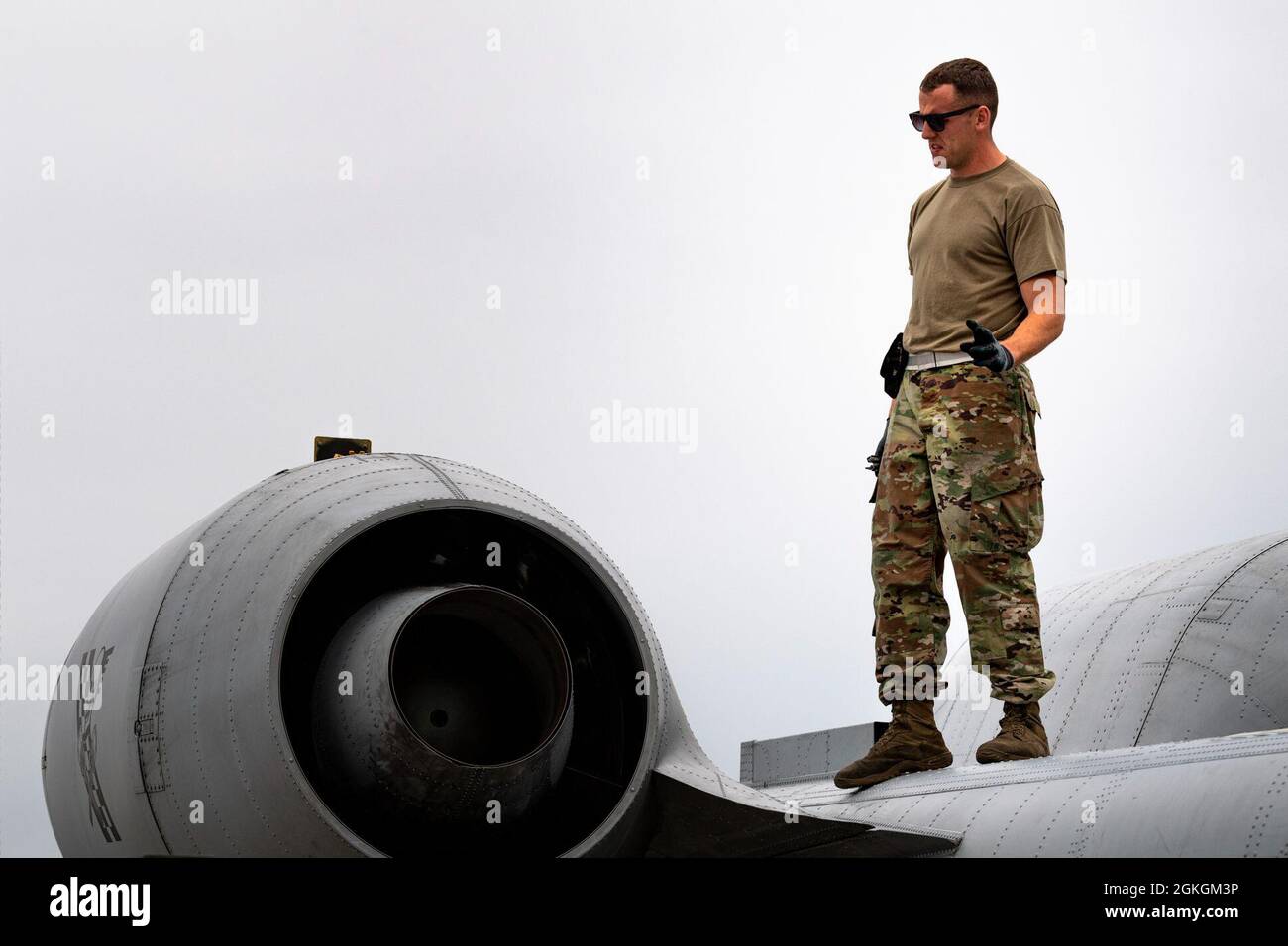 124th aircraft maintenance squadron hi-res stock photography and images ...