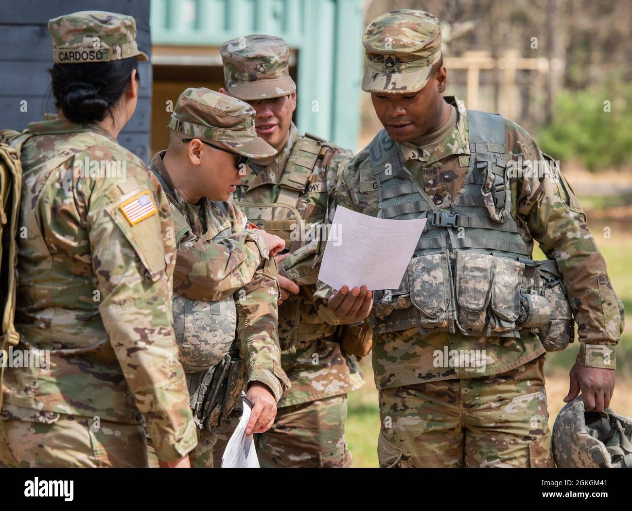 Maneuver leaders course hi-res stock photography and images - Alamy