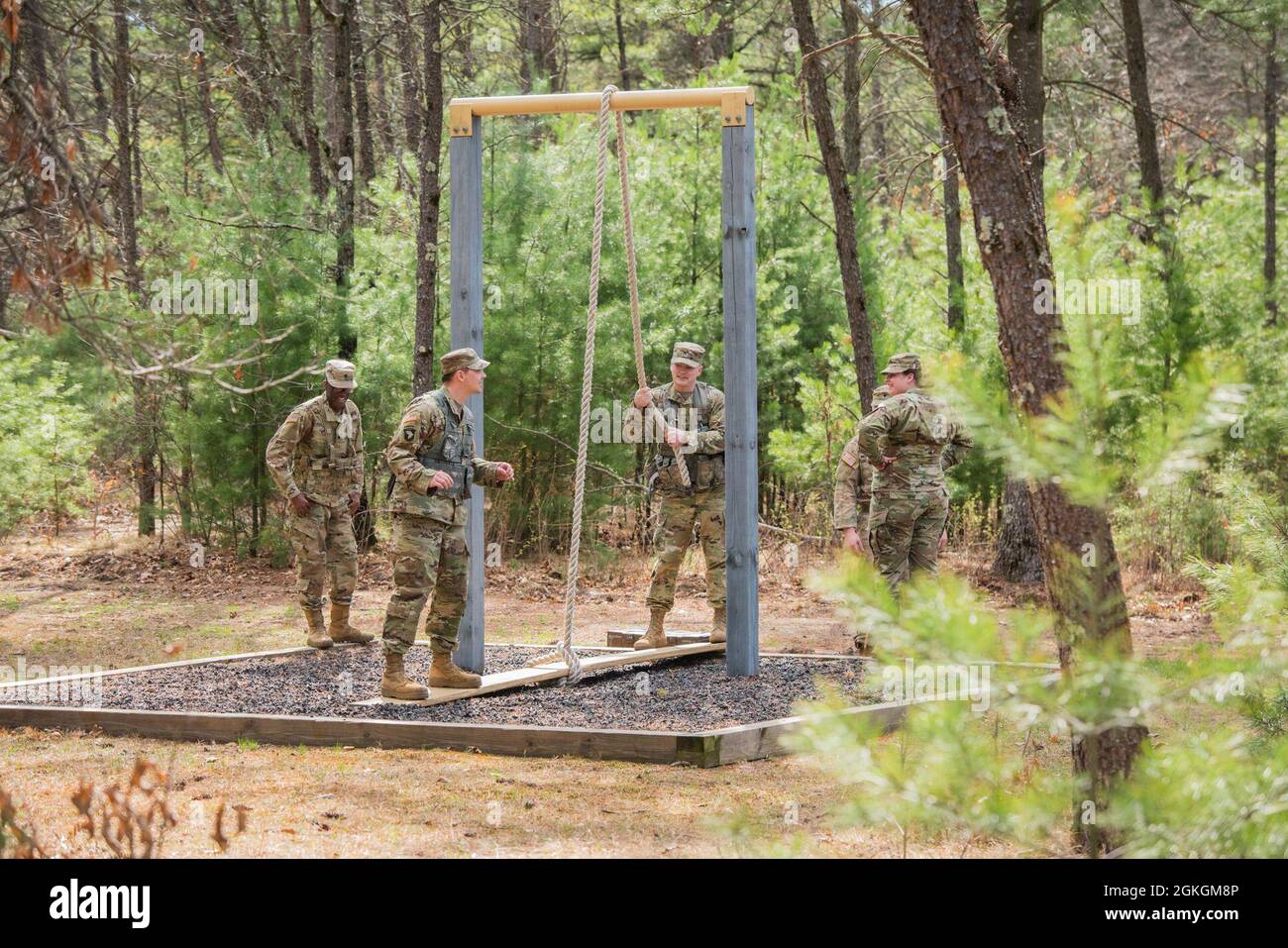 Soldiers of B Co, 1-334 Regiment (TS), 3rd Brigade, 95th Division (IET ...
