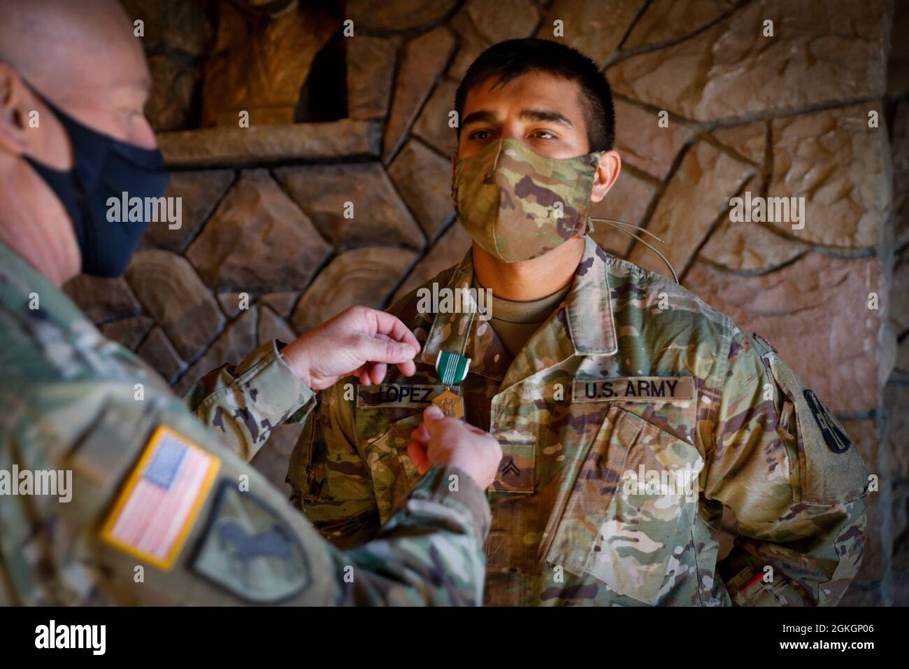 U.S. Army Command Sgt. Maj. Eric W. Bethurem, incoming 807th MC(DS ...