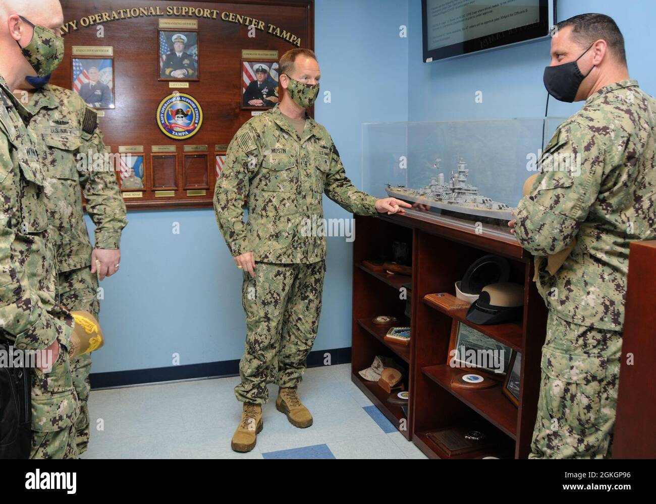 Chief of Navy Reserve Vice Adm. John B. Mustin visited Naval Education ...