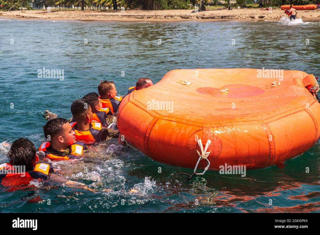 U.S. Army and Air Force members with Joint Task Force-Bravo, Soto Cano ...