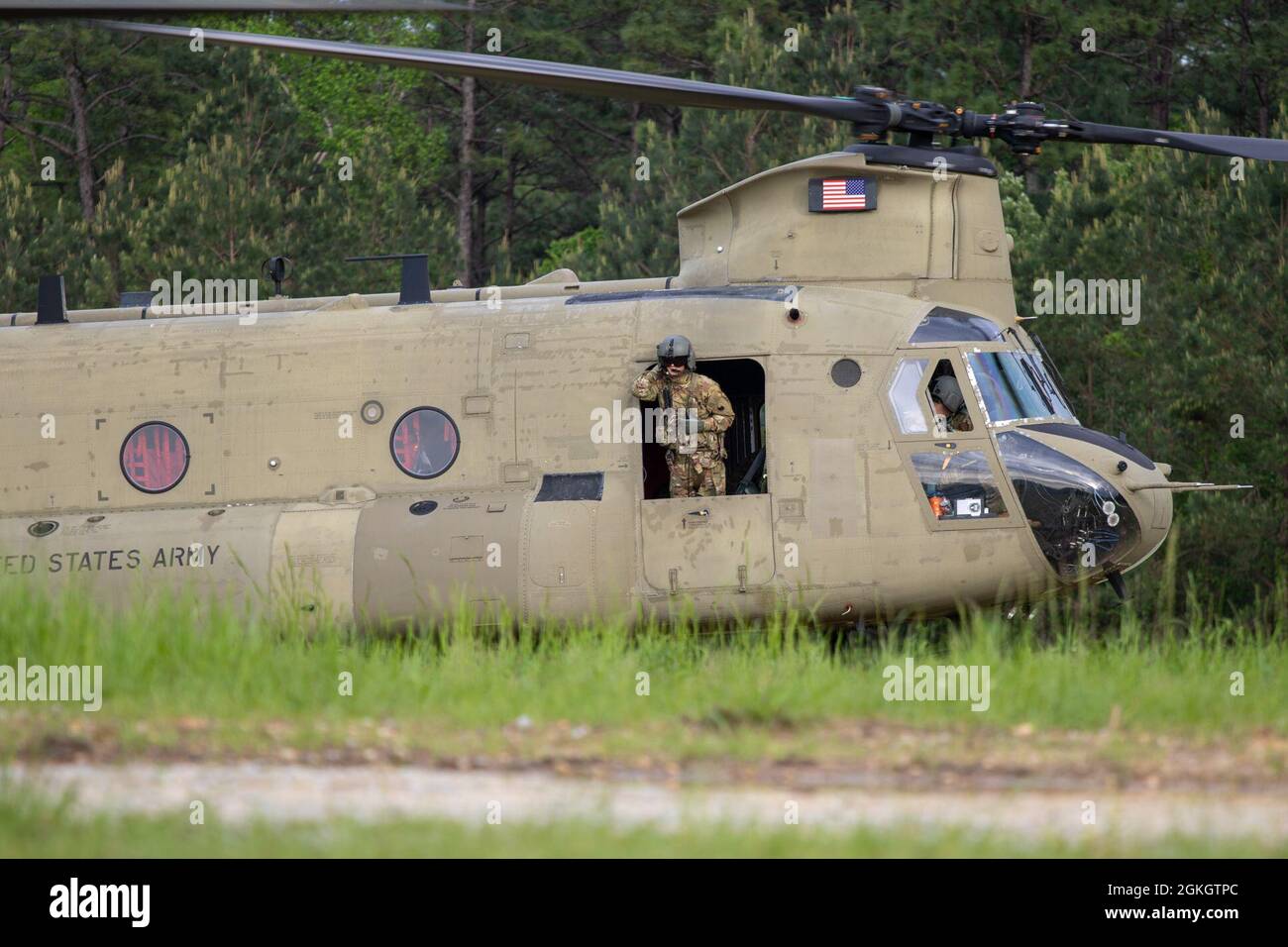 Soldiers with Company B, 1st Battalion, 111th Aviation Regiment, based ...