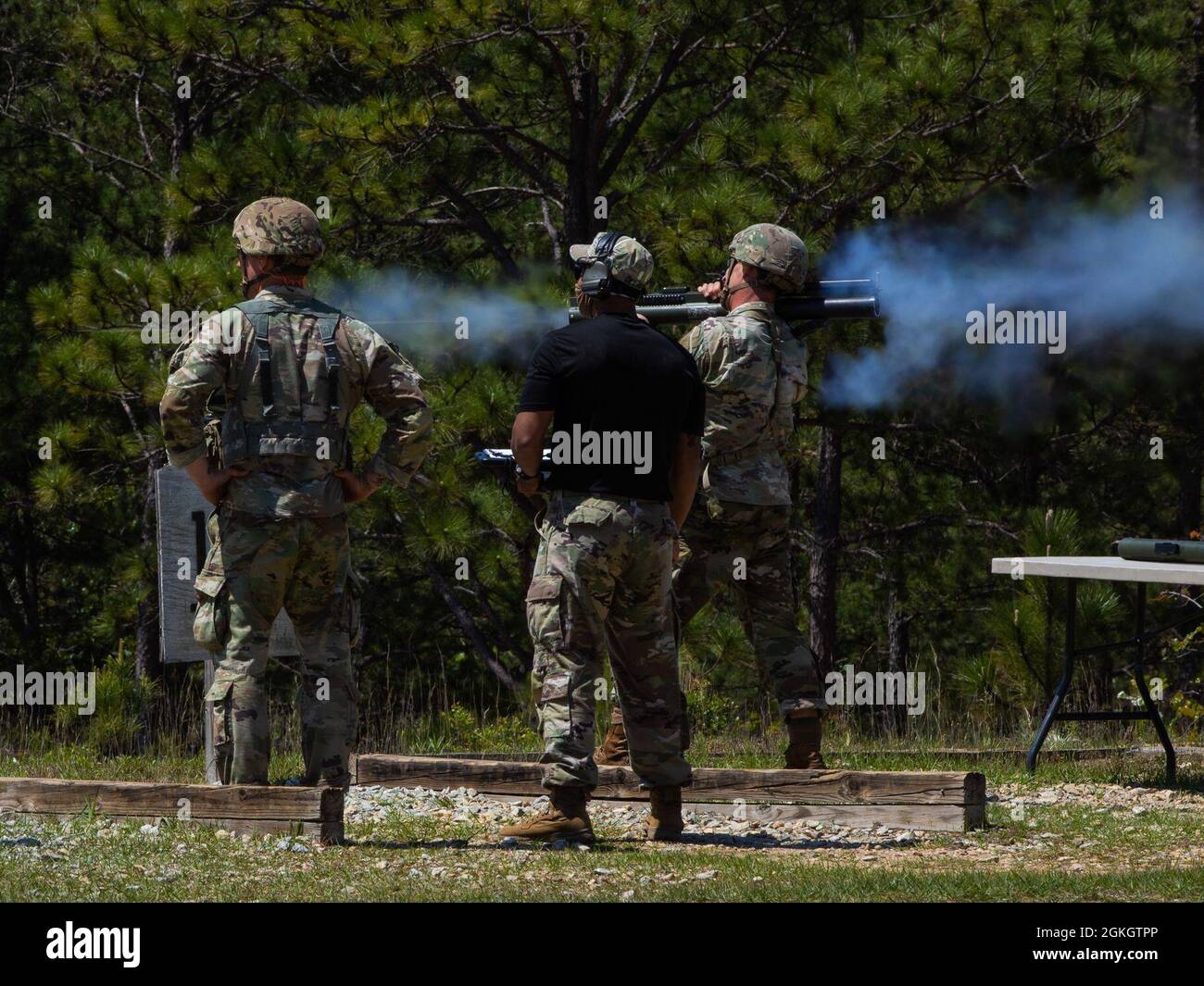U.S. Army Ssg. McCain, Robert (left) and Sgm. Copes, Andrea (right ...