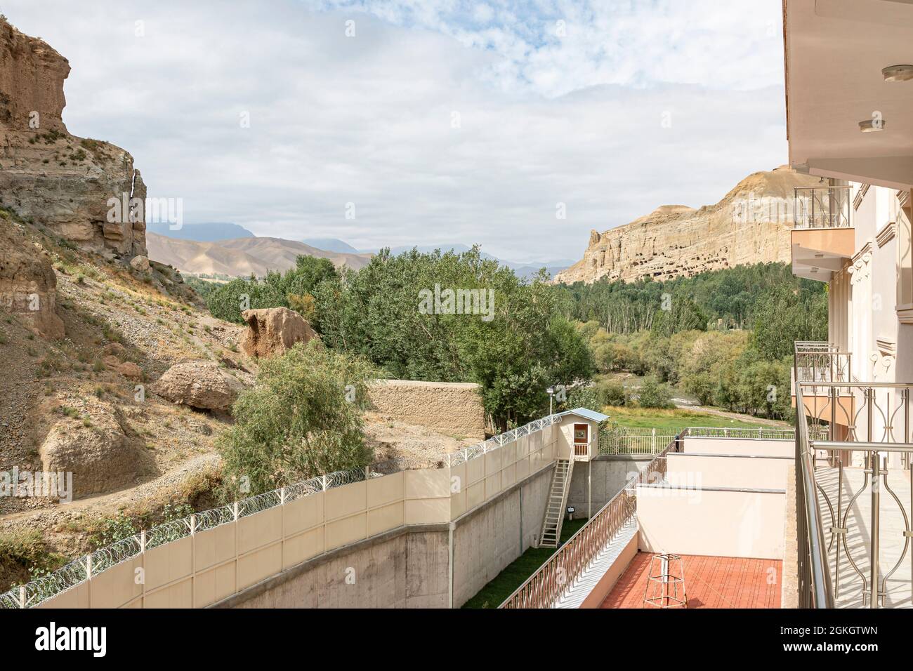 The Buddhas of Bamiyan Valley, Afghanistan Stock Photo - Alamy