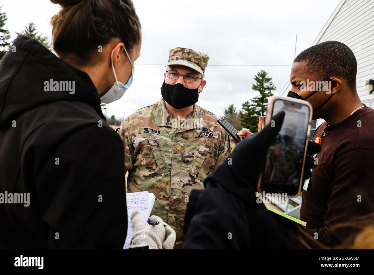 10th psychological operations battalion hi-res stock photography and ...